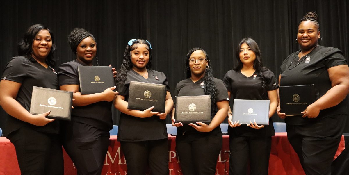 MDCC Holds Fall Health Care Assistant & Phlebotomy Technician Pinning ...